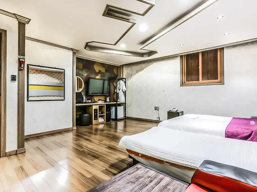 Samcheok Chungil Motel - 울진군