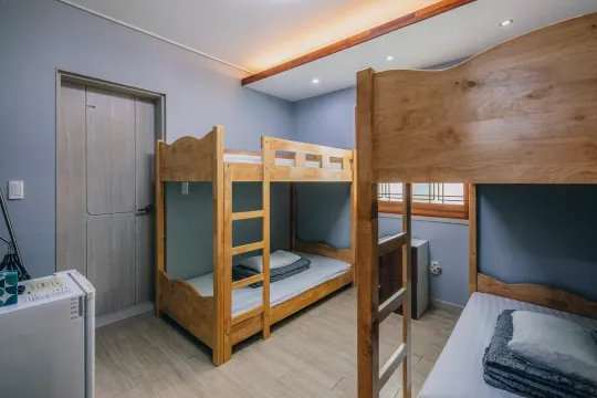 Gunsan Yeojeong Guest House - Incheon