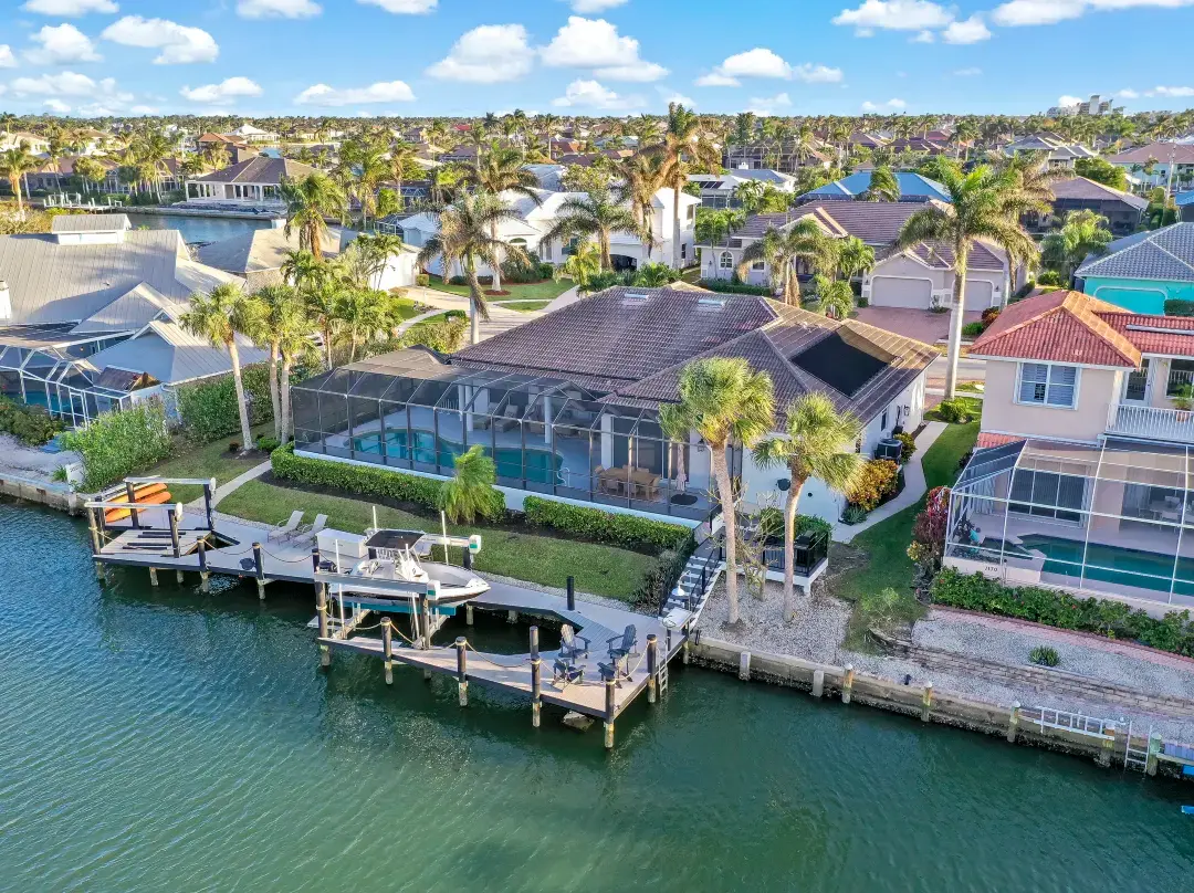 Waterfront Oasis With Heated Pool And Dock - Tropical Comfort Retreat - Marco Island