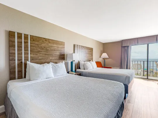 Carolinian Beach Resort 0304 - Myrtle Beach, SC