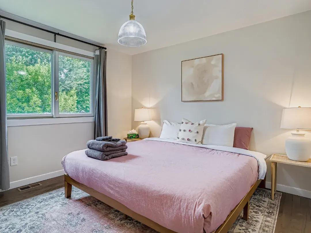 Heated Game Room And Hot Tub - Spacious Inviting Retreat - Arvada, CO