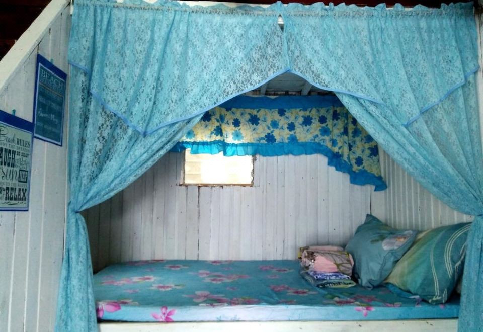 Bolo Beach Santorini,Alaminos - Updated 2024 Reviews & Prices | Trip.com