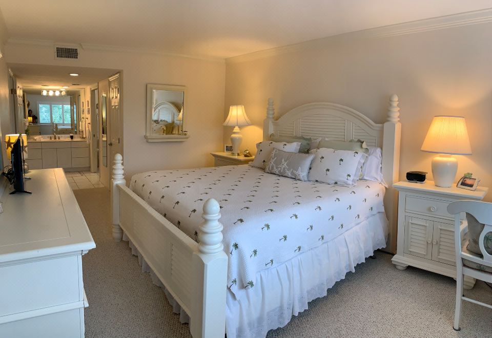 Beachfront Paradise - Pool, Hot tub, Wifi, Private Entrance, Siesta Key ...