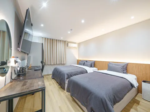 Hey Gunsan Hotel - Naju-si