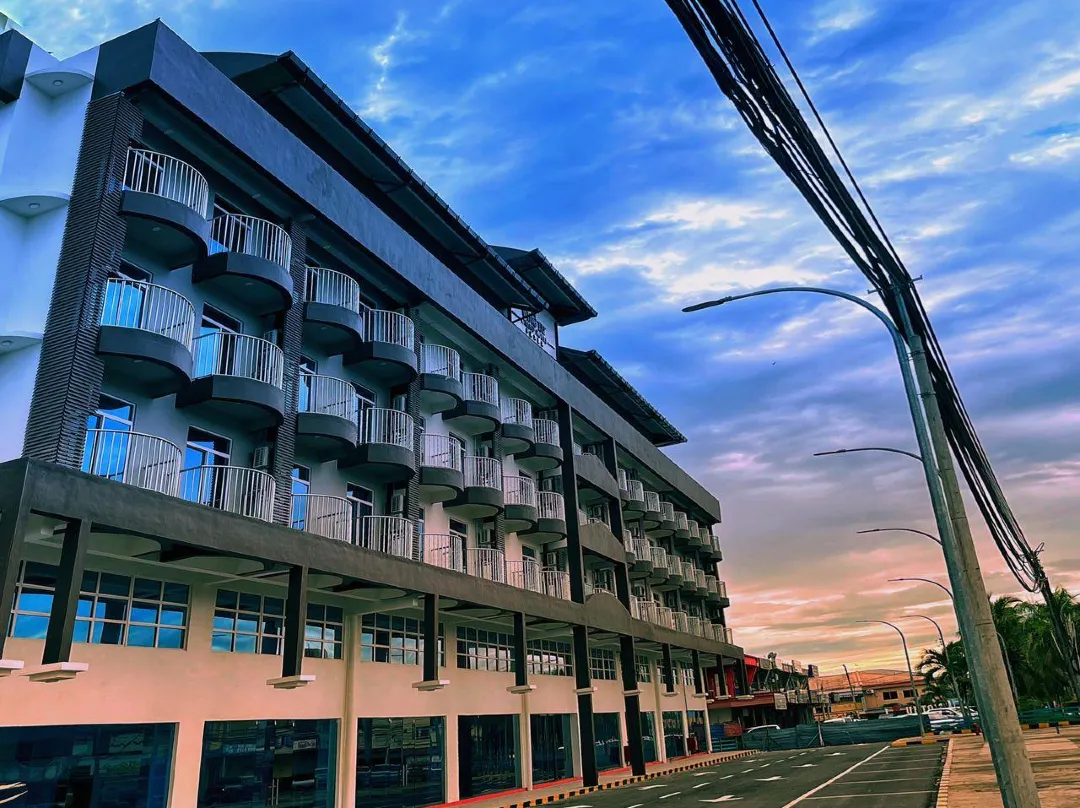 Wing Tat Grand Hotel - Semporna