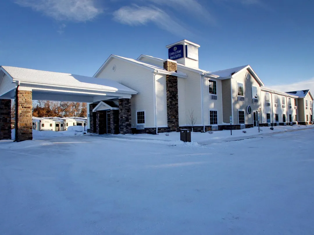 Cobblestone Inn & Suites - Rugby - Rugby, ND