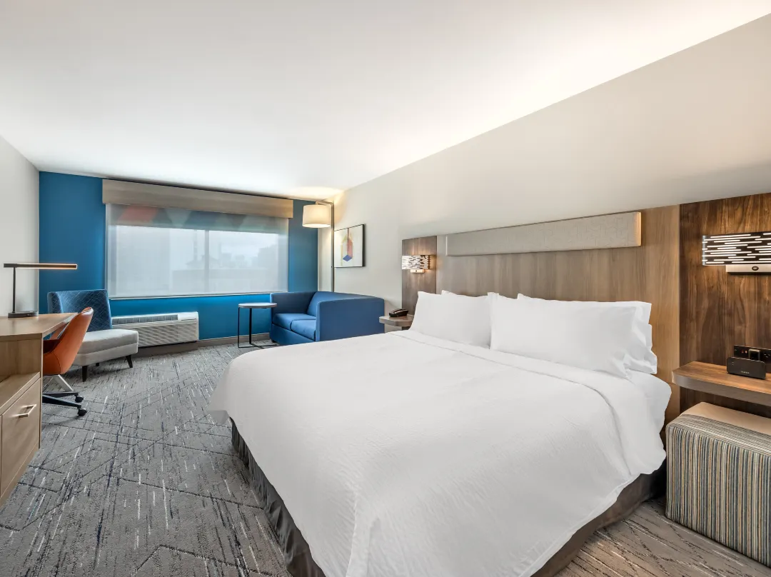 Holiday Inn Express & Suites Nashville West End – Univ Area - ナッシュビル, TN