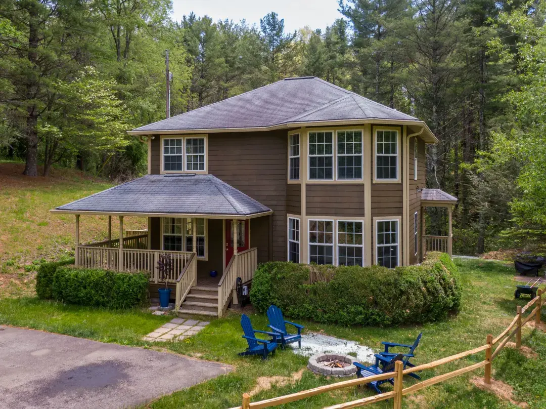 Scenic River Valley And Hot Tub Retreat - Charming Nature Haven - West Jefferson, NC