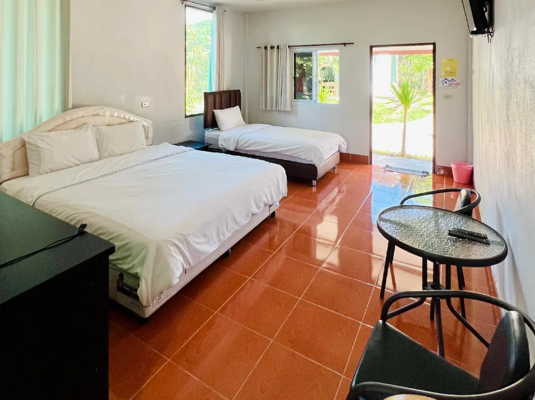 Wanmanee Resort Suwannaphum - Roi Et