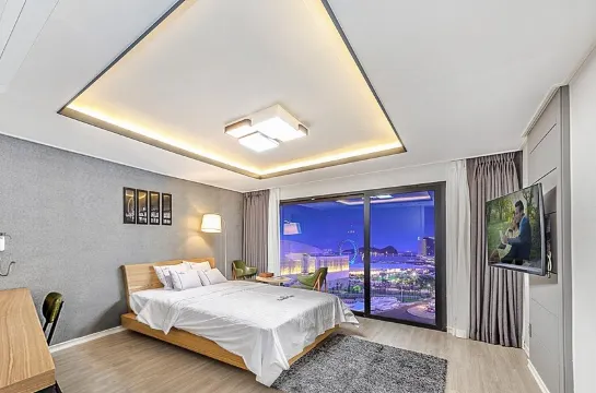 Yeosu Camellia Hotel - Yeosu-si