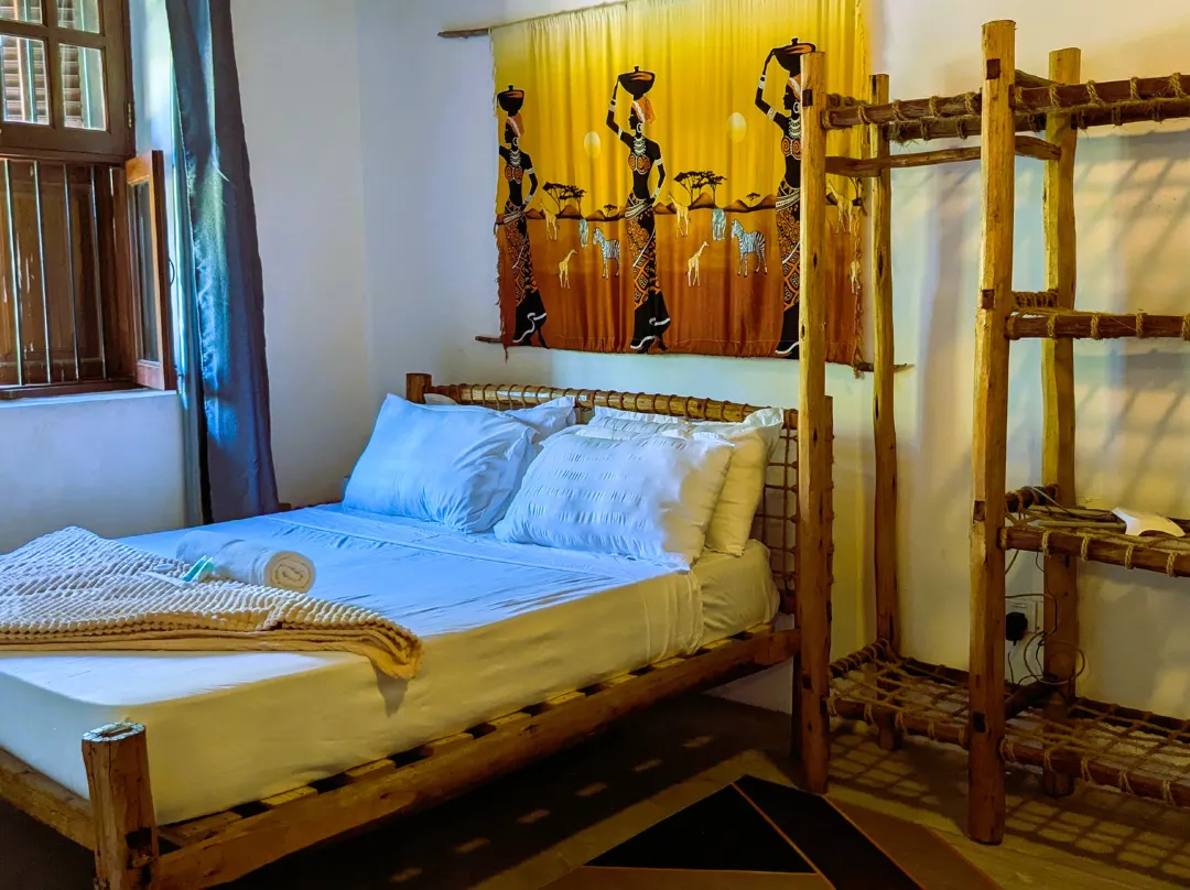 Kay's Place Train House Jambo - Zanzibár