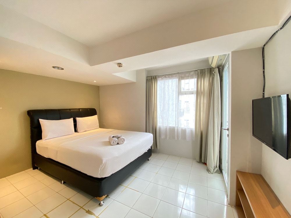 Spacious Studio Apartment At Jarrdin Cihampelas - Bandung