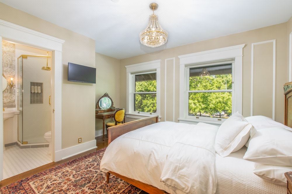 Martha's Bed And Breakfast - Lincoln, NE