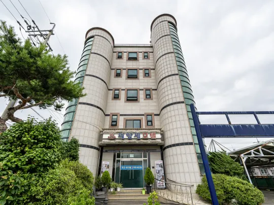 Taean Mongsanpo Fiance - Taean-gun