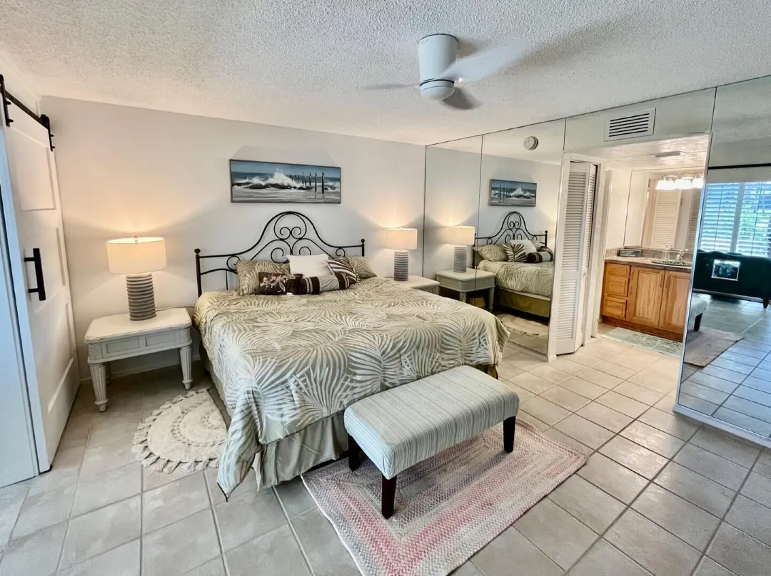 Attractions Access And Spacious Living - Inviting Beach Getaway - Saint Augustine Beach, FL