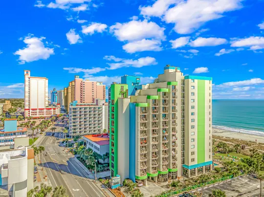 Breathtaking Ocean Views And Cozy Balcony - Charming Getaway - Myrtle Beach