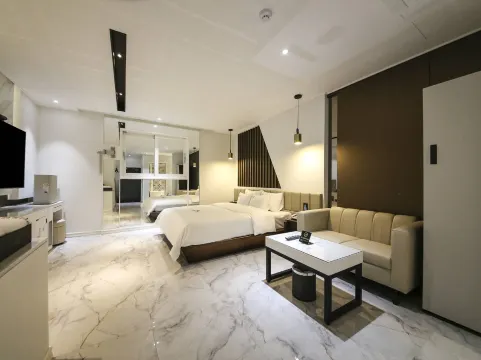 Unmanned Hotel A One - 예산군