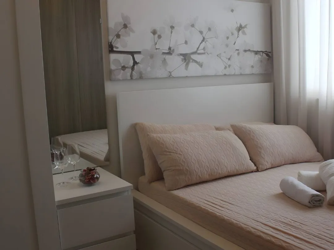 Luxury Bay Condo Near Moa With Balcony Free Wi-fi - Metro Manila