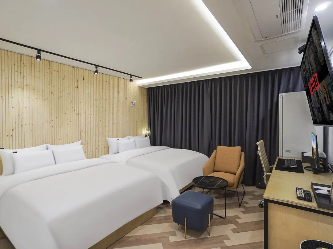 Aden Hotel - Danyang
