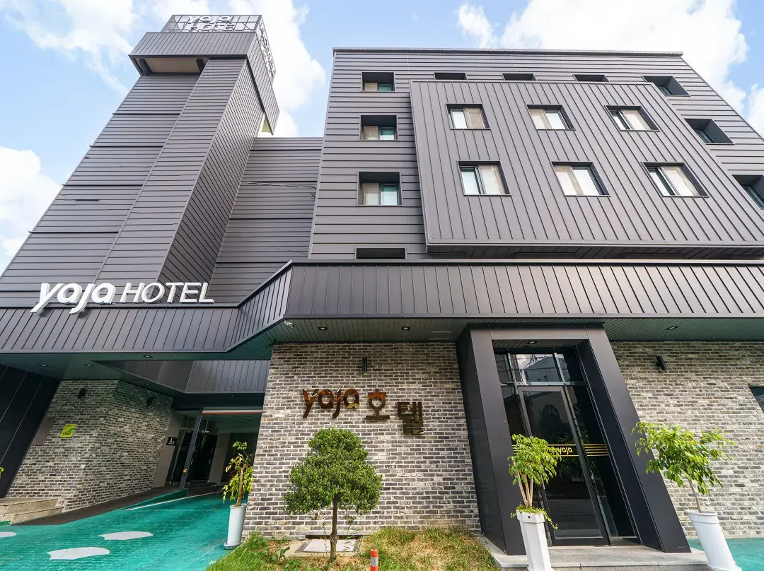 Gwangju Yongbong-dong Yaja Gwangju Yongbong Branch - Gwangju