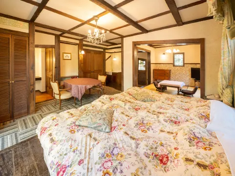 Bettei Ishinoie - Itō