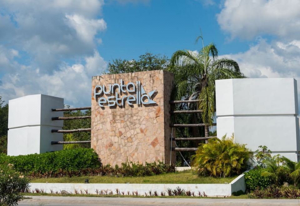 Beautiful Apartment Punta Estrella with Walk in Pool 24 Hr Security ...