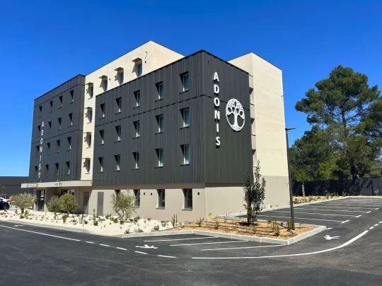 Adonis Le Castellet - Le Castellet