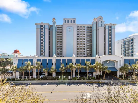 Private Balcony And Resort Amenities - Beautiful Oceanfront Retreat - 