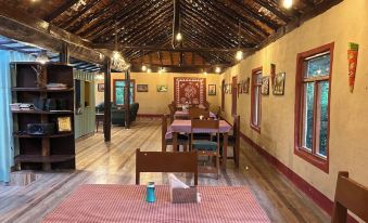 皮利比特地球之家 - 2026 布倫布爾酒店訂房人氣優惠及住客評價｜Trip.com