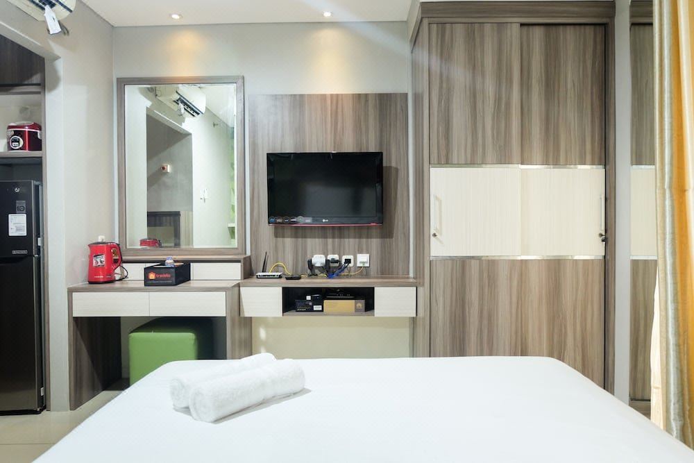 Comfy Studio Woodland Park Residence Apartment - Cawang
