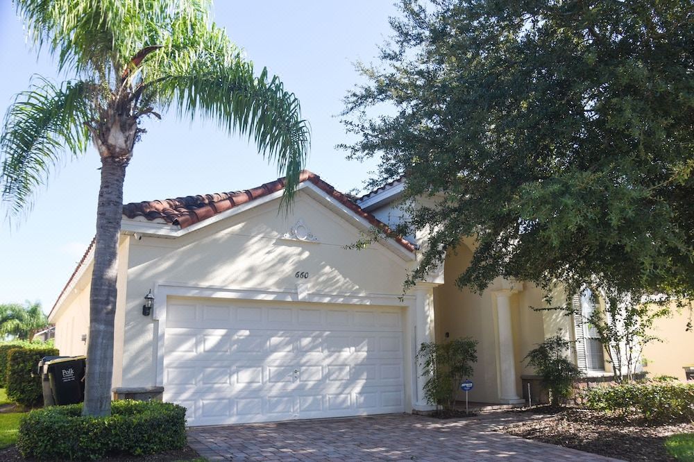 Davenport Vacation Homes By Shine Fm - Four Corners, FL