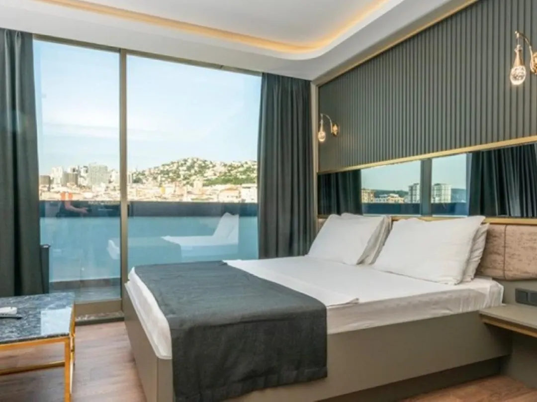216 Ruby Suite Otel - İçmeler
