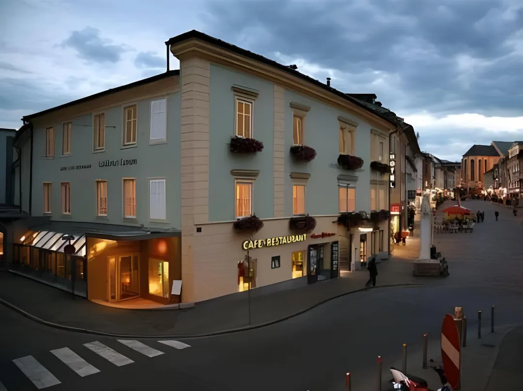 Boutique Hotel Goldenes Lamm - Villach