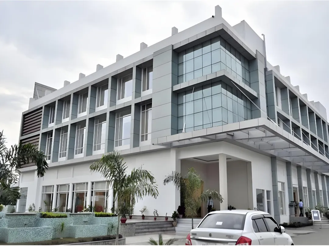 The Grand Jbr Hotel - Lucknow