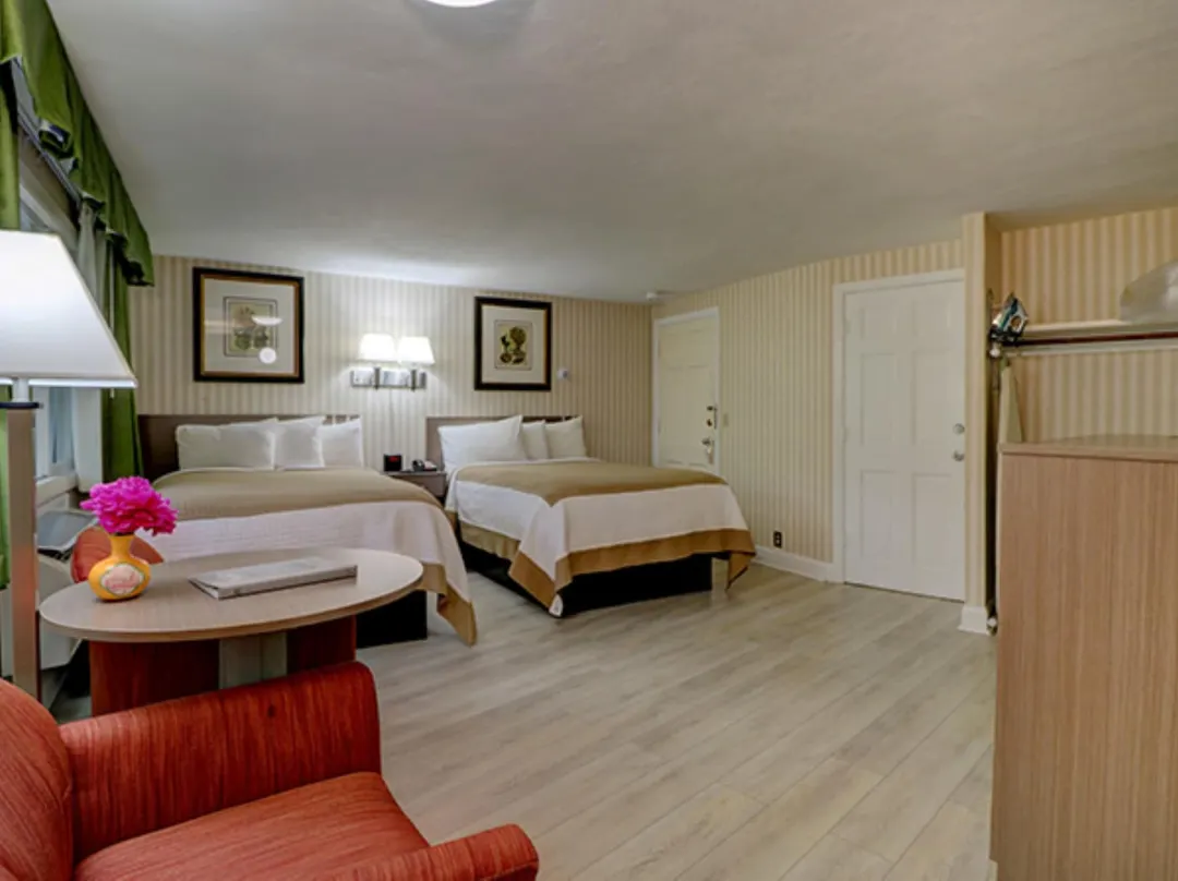 Skaket Beach Motel - Cape Cod, MA