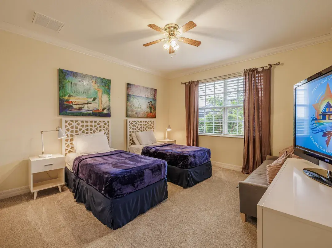 Serenity Lake - Cabo Coral