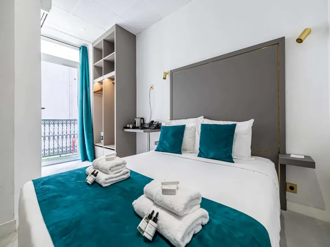Deluxe Bedroom With Balcony In Cannes Palais - Cannes