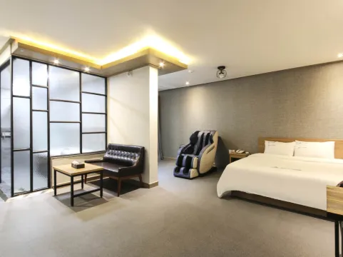 Gunsan Dubai Drive-in Motel - 군산시