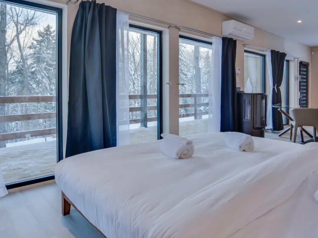 Bel Air Tremblant Ushuaia : 1 Chambre, Jacuzzi Et Sauna - Laurentides