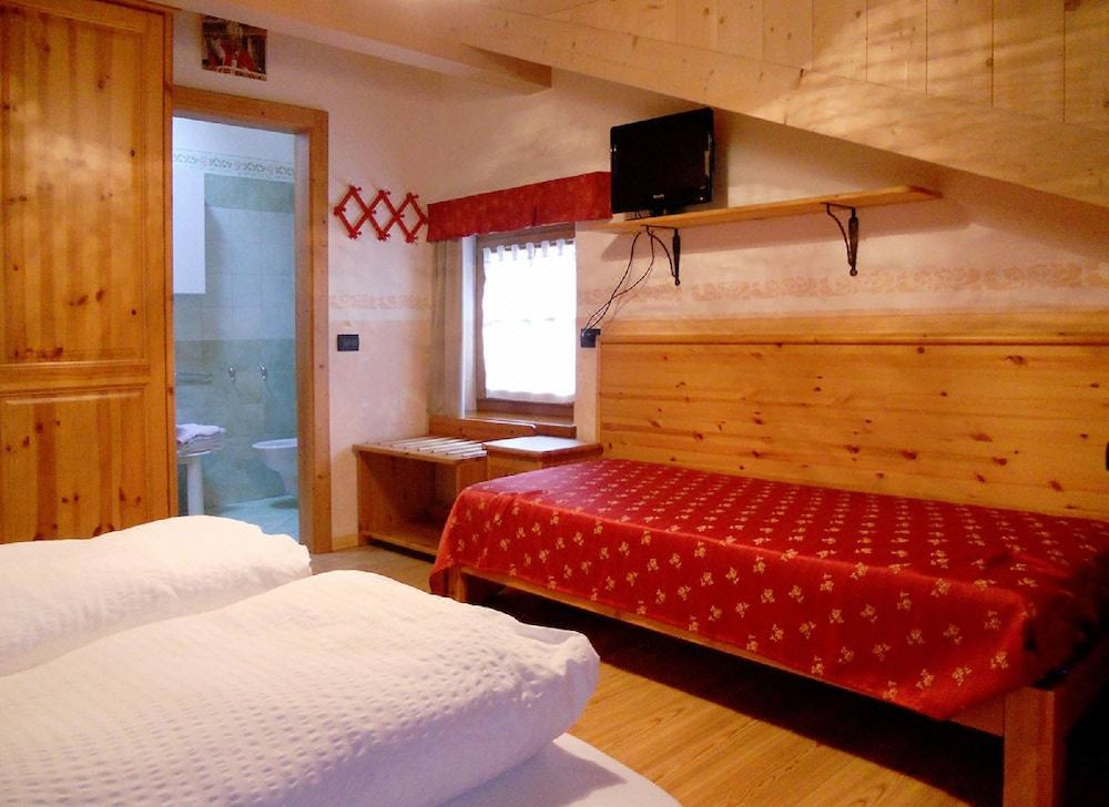 Hotel Salvanel - Cavalese