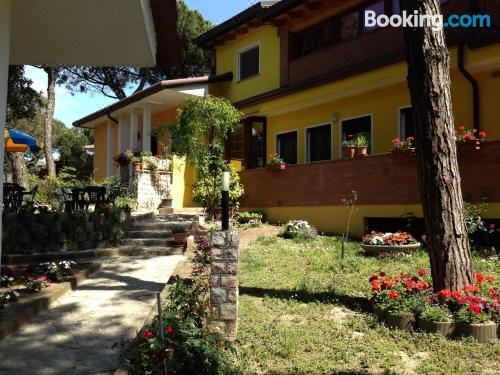 Beautiful Villa With Large Garden Near The Beach By Beahost Rentals - Rosolina Mare