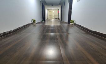 Hotel the Green Arrow, New Delhi - Latest Prices and Deals [2026 ...