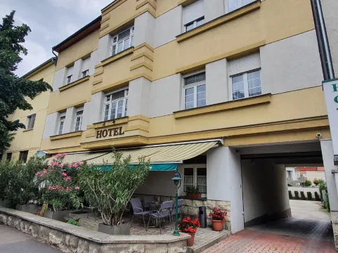 Hotel Baross - Győr