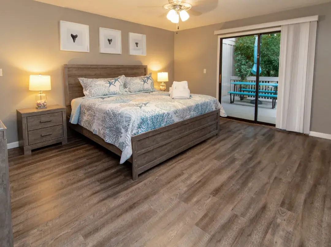 Private Deck And Resort-style Amenities - Luxurious Coastal Haven - Hilton Head Island, SC