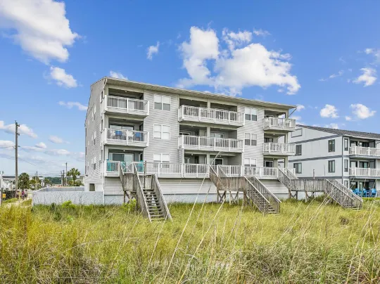 Oceanfront Access And Large Balcony - Stunning Coastal Retreat - Sunset Beach, NC