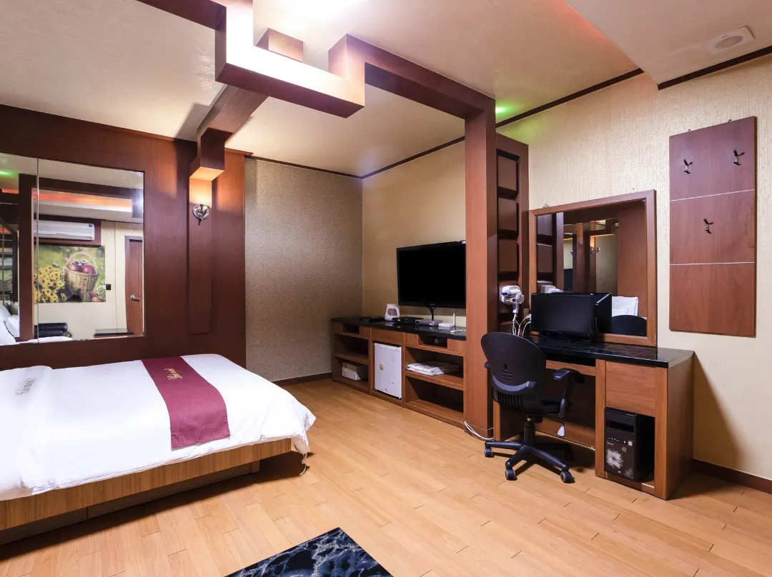 Suwon Herb Motel - 행궁동