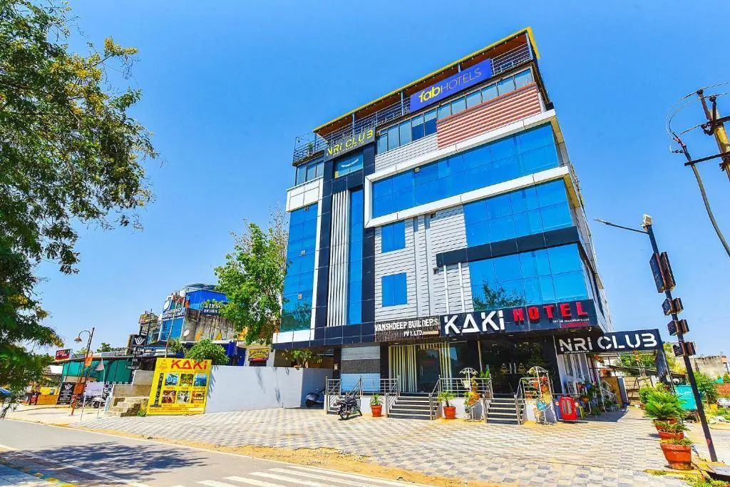 Kaki Hotel & Roof Top Restaurant - Jaipur