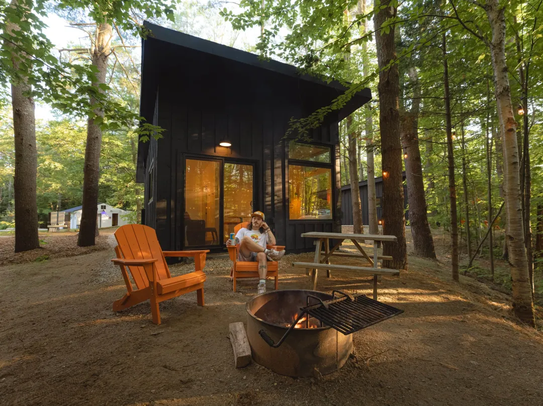 Charming Cabin With Outdoor Fire Pit And Cozy Nook - Enchanting Retreat - Freeport, ME