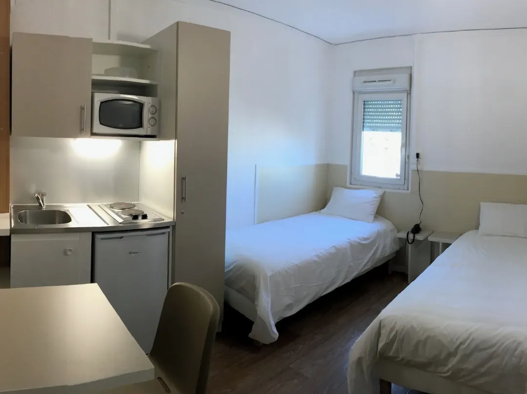 Be Myhôtel - Évreux