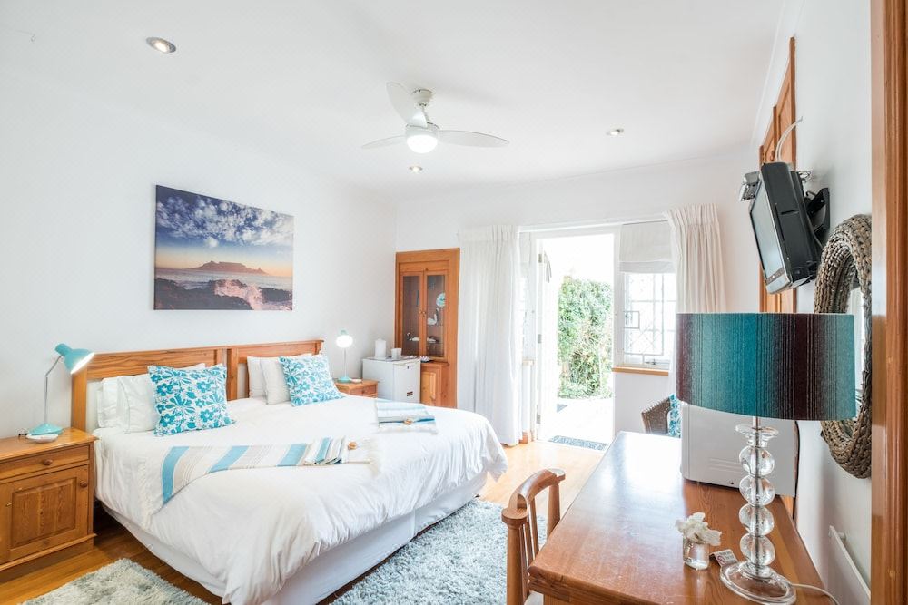 On The Bay B&b - Gqeberha
